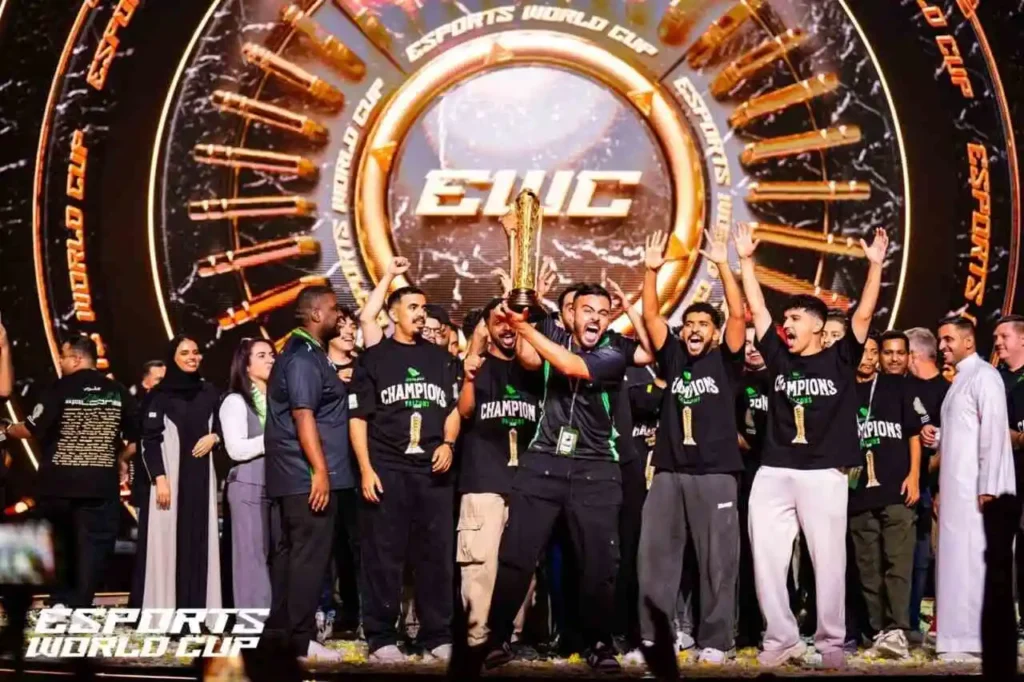Champion of EWC 2025: Team Falcons wins a million-dollar prize ...