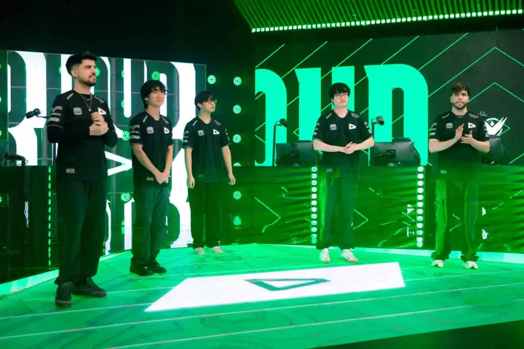 LTA South Playoffs: RED and LOUD decide the last spot in Cross ...